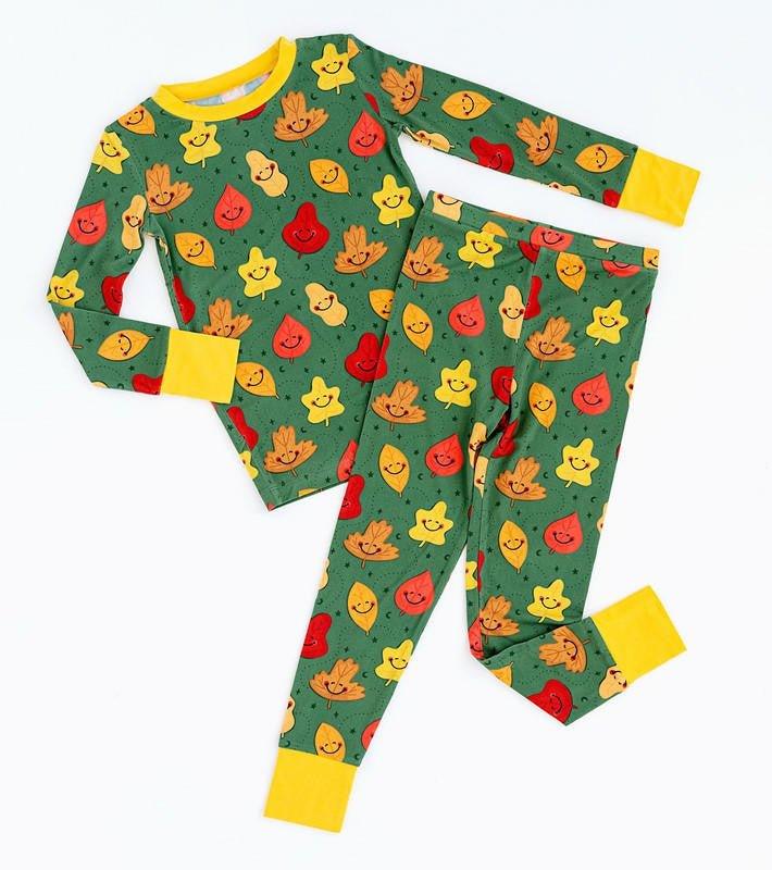 Kiki and Lulu Bamboo Long Sleeve Pajama Set - Leaves